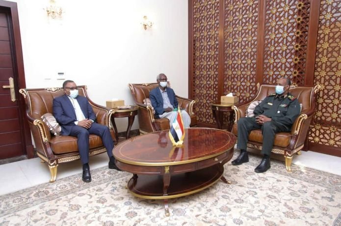 وزير الرى يوضح لرئيس مجلس السيادة اسباب تعثر مفاوضات سد النهضة | تسامح نيوز